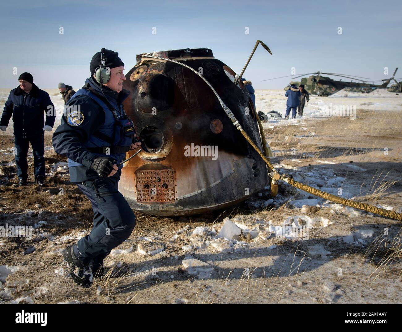 Helicopter logging hi-res stock photography and images - Alamy