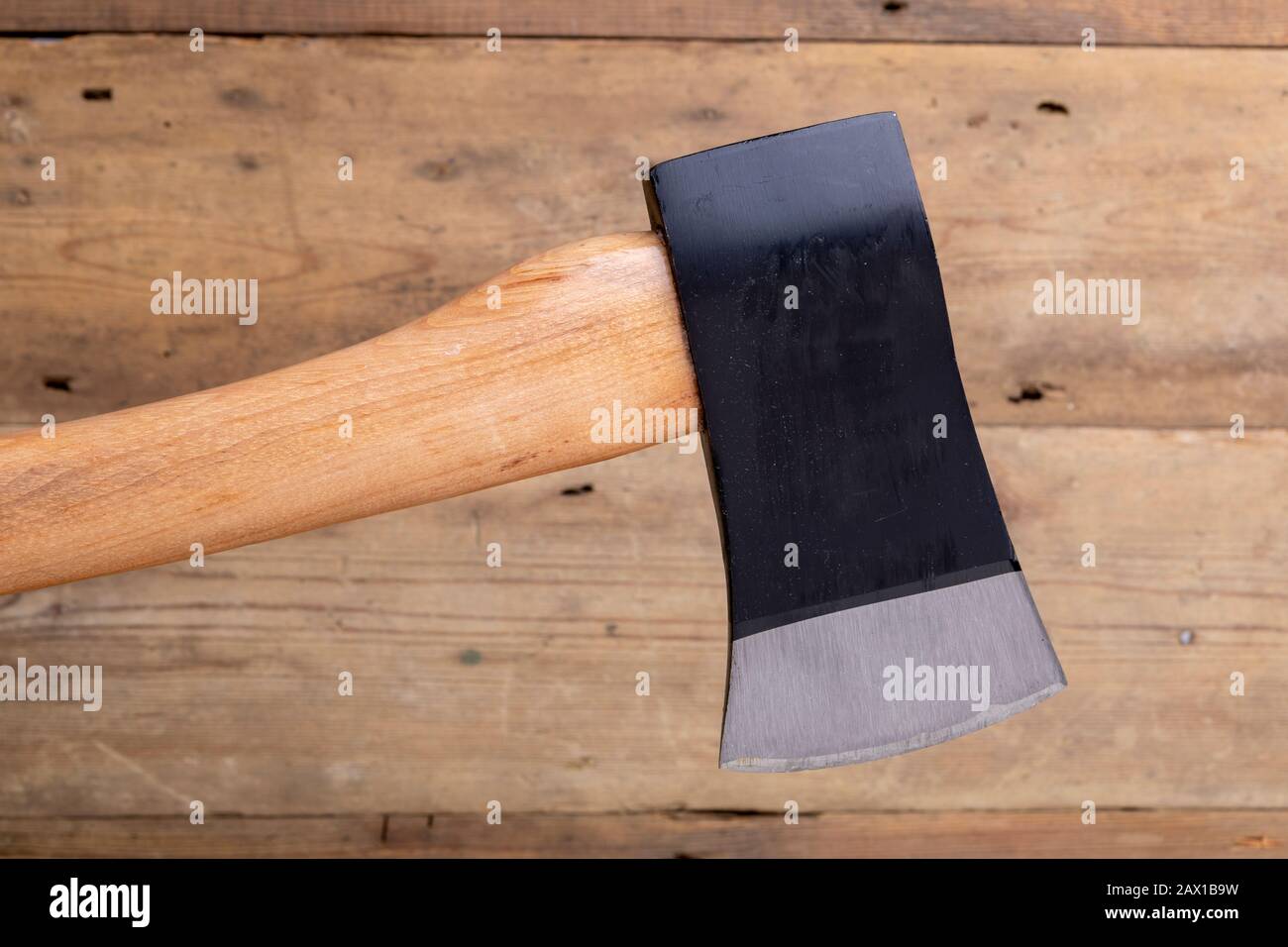 A wooden handled axe Stock Photo - Alamy