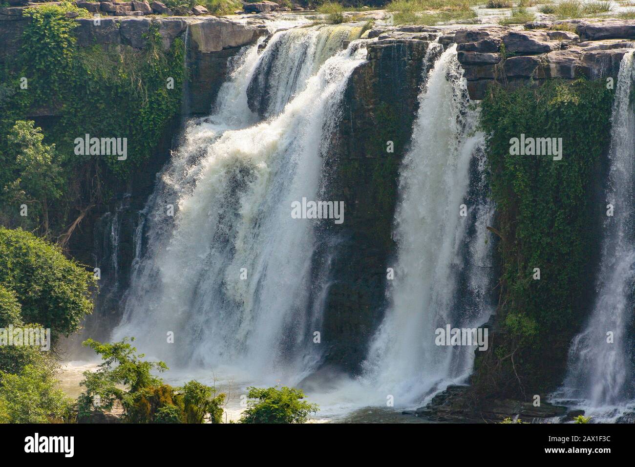 Ethipothala waterfall hi-res stock photography and images - Alamy