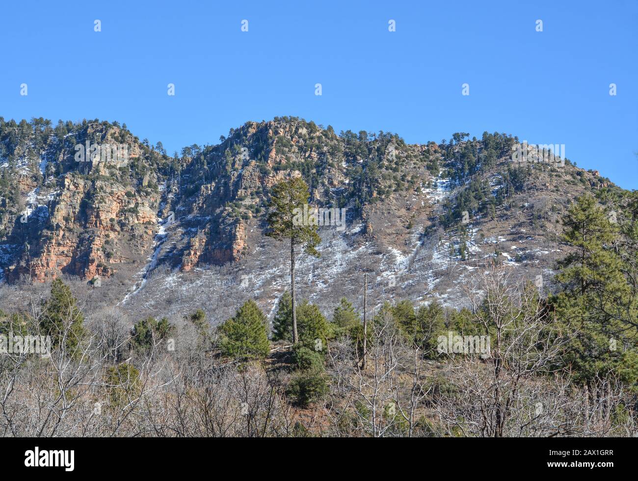 The Mogollon Rim mountain range in Tonto National Forest. Near Payson ...