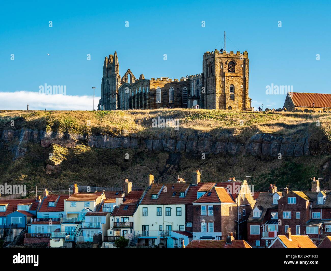 Abbey cottages hi-res stock photography and images - Alamy