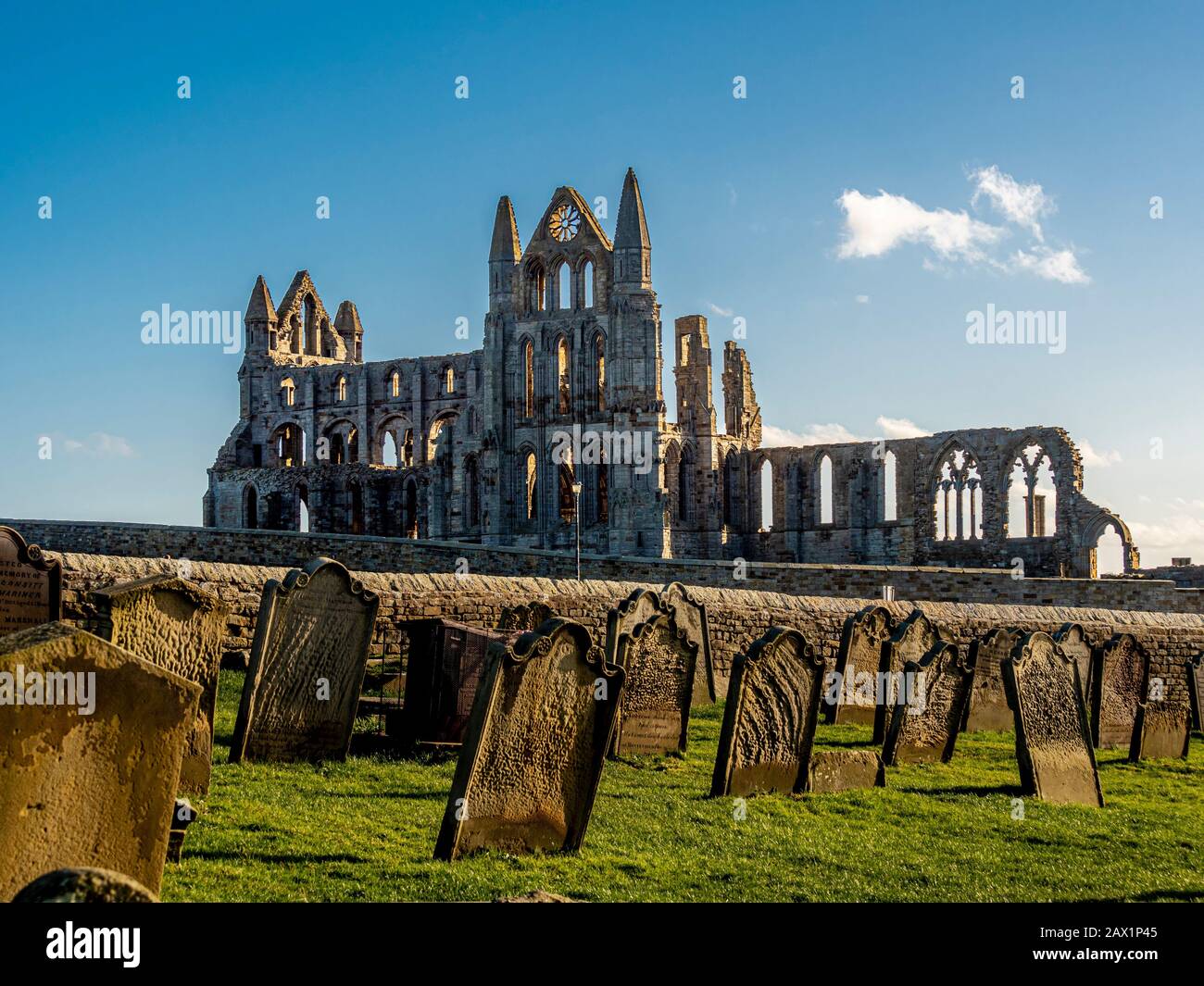 Graveyard Uk Stock Photos & Graveyard Uk Stock Images - Alamy