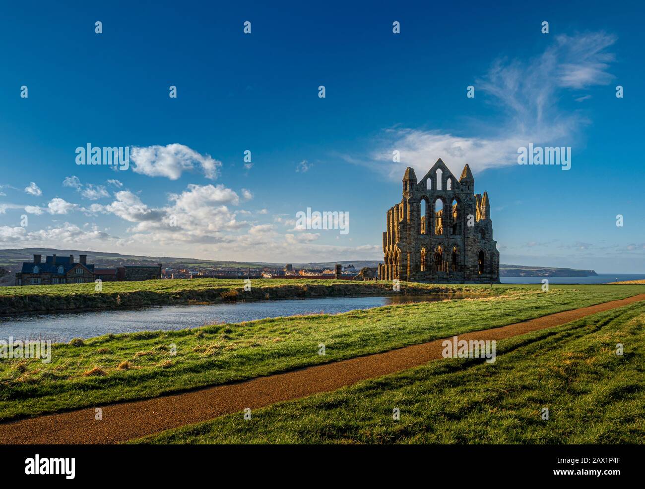 Whitby Abbey ruins, Whitby, UK Stock Photo - Alamy