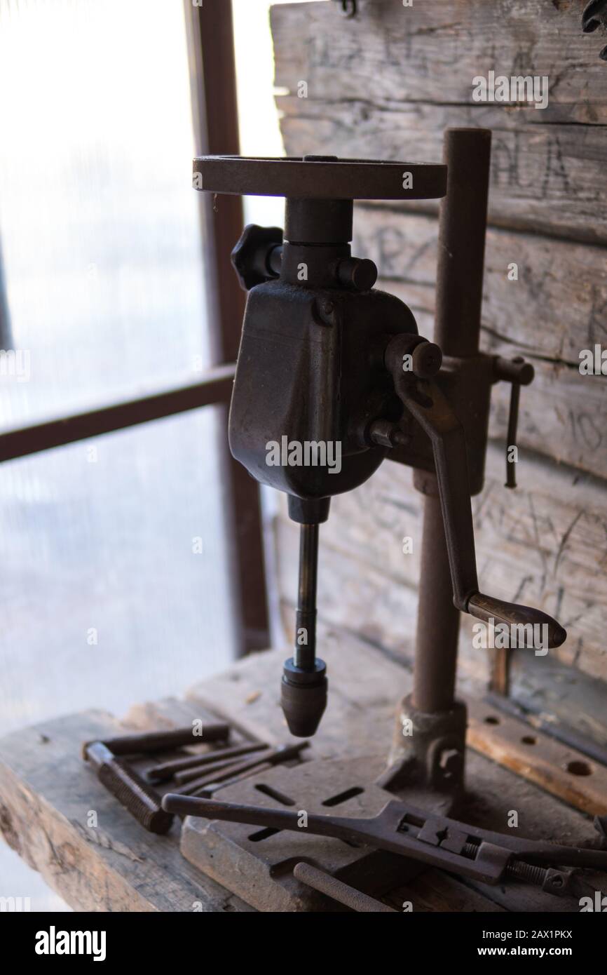 detail of old vintage machine made from wood and metal cogwheel Stock ...