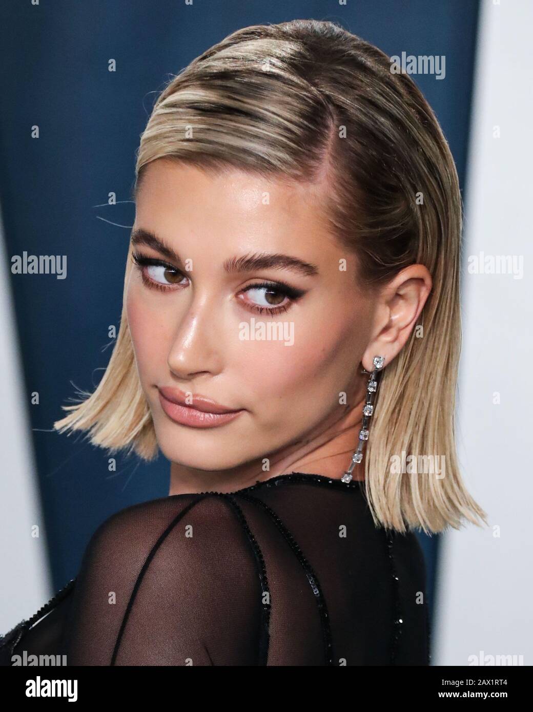 BEVERLY HILLS, LOS ANGELES, CALIFORNIA, USA - FEBRUARY 09: Hailey Rhode ...