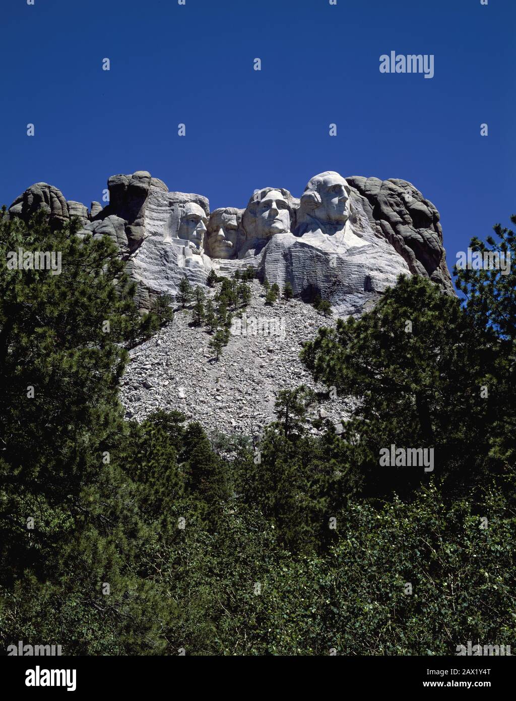 2000 ca , Mount Rushmore near Keystone , South Dakota , USA : Gutzon ...