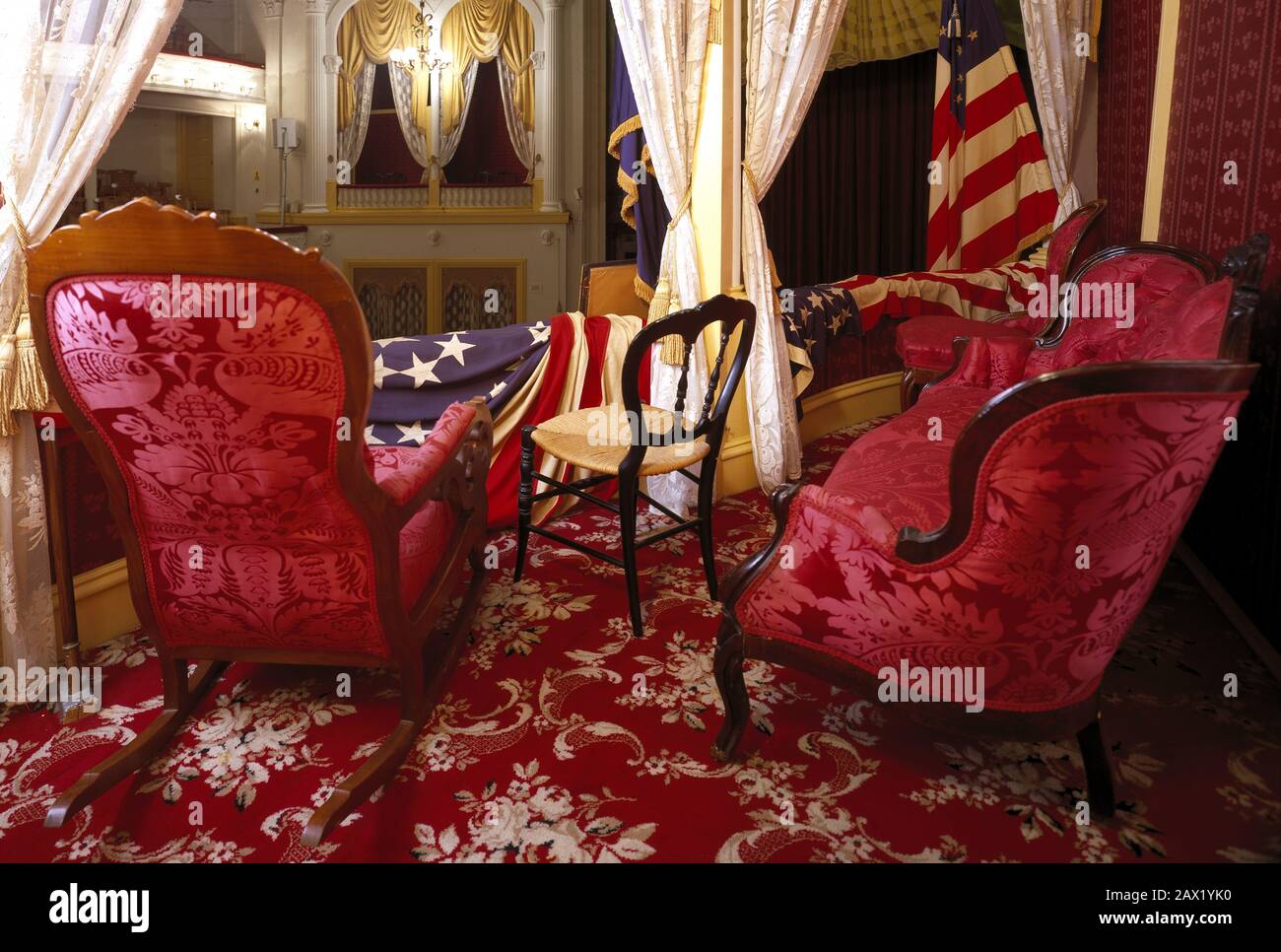 1995 ca , Washington , DC , USA : President Lincoln's box at Ford's ...