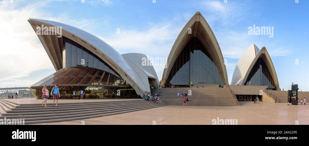Sydney opera house landmark hi-res stock photography and images - Alamy