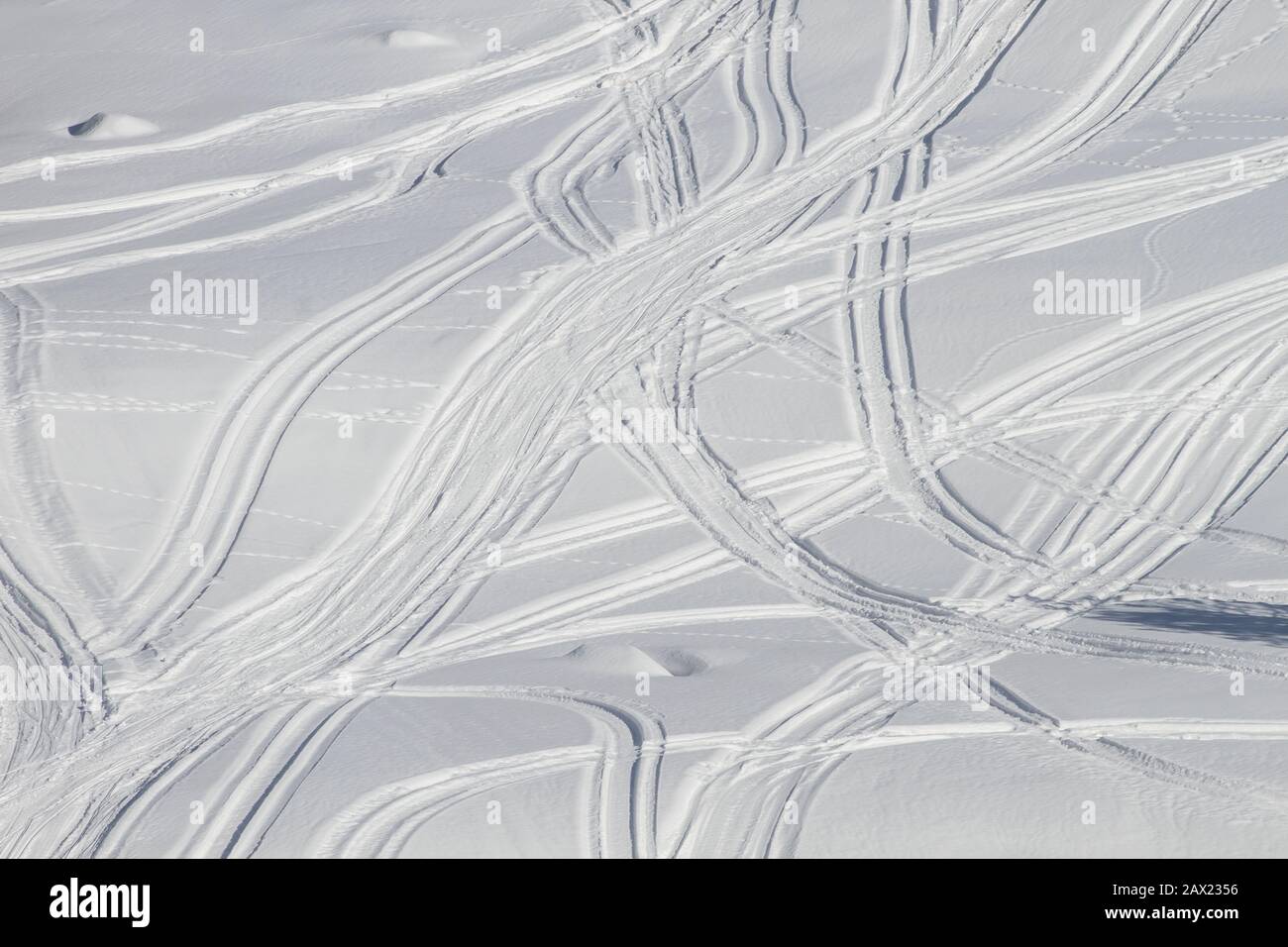 Snowy track backdrop hi-res stock photography and images - Alamy