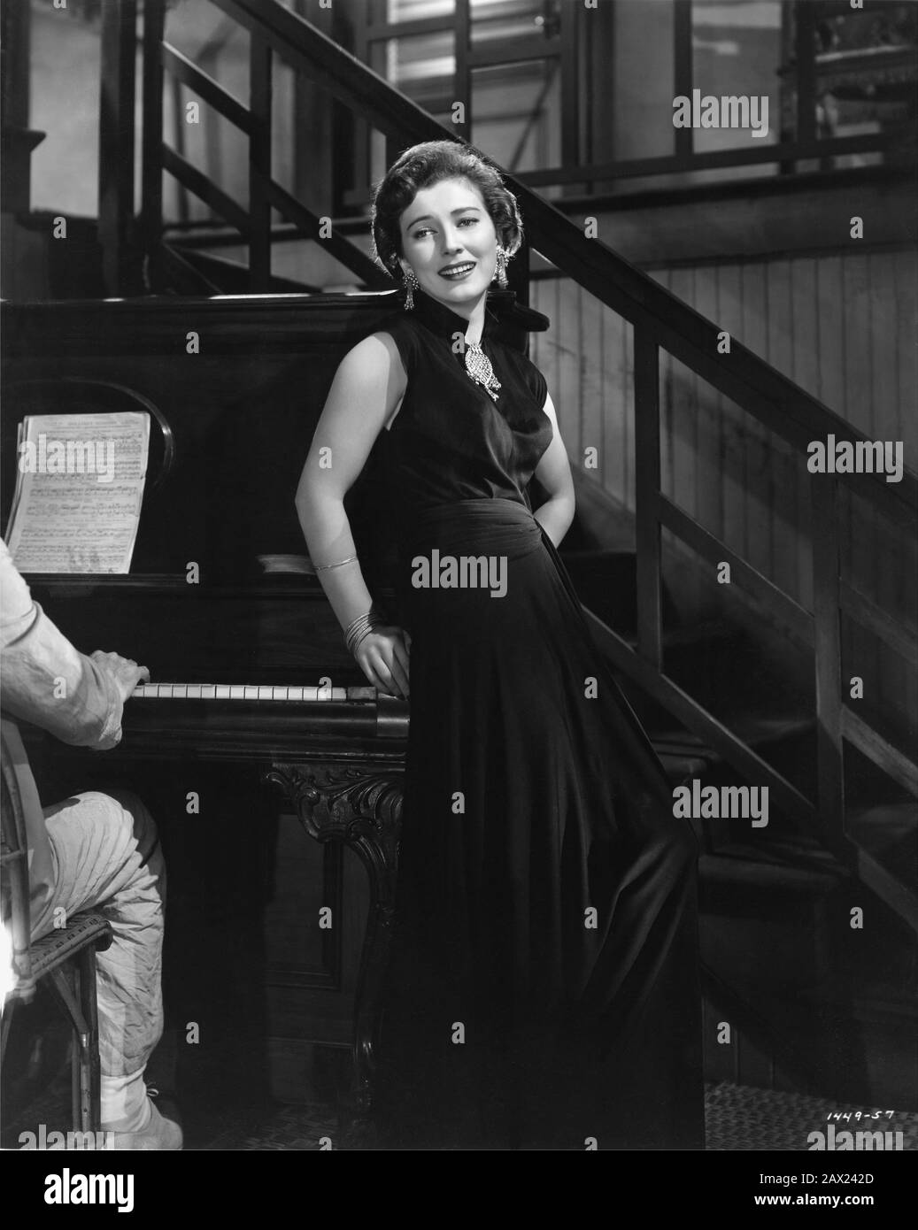 Valentina cortese Black and White Stock Photos & Images - Alamy