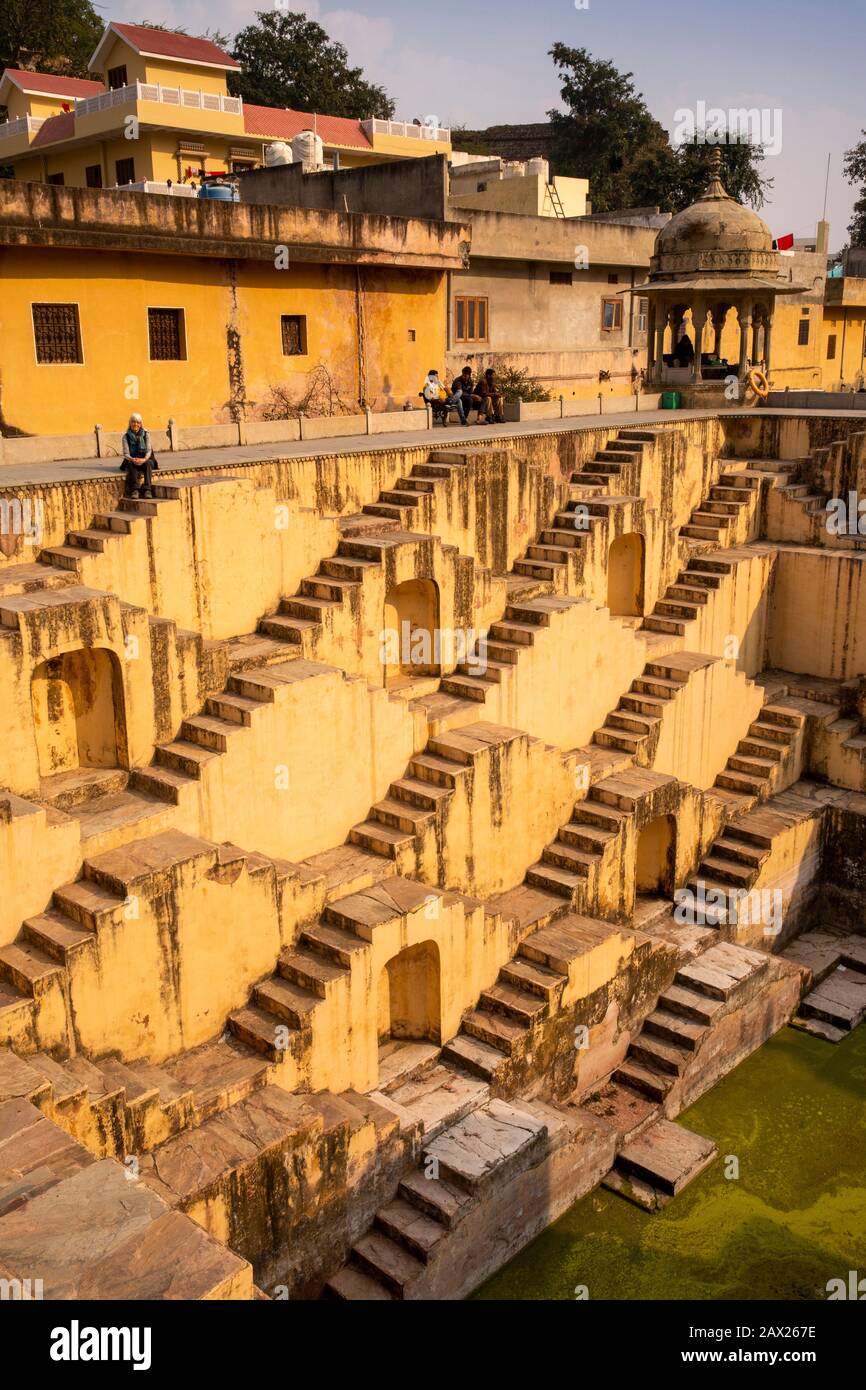 Step wells in india hi-res stock photography and images - Alamy