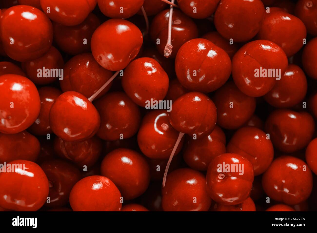 Sweet red cherries close up Stock Photo - Alamy