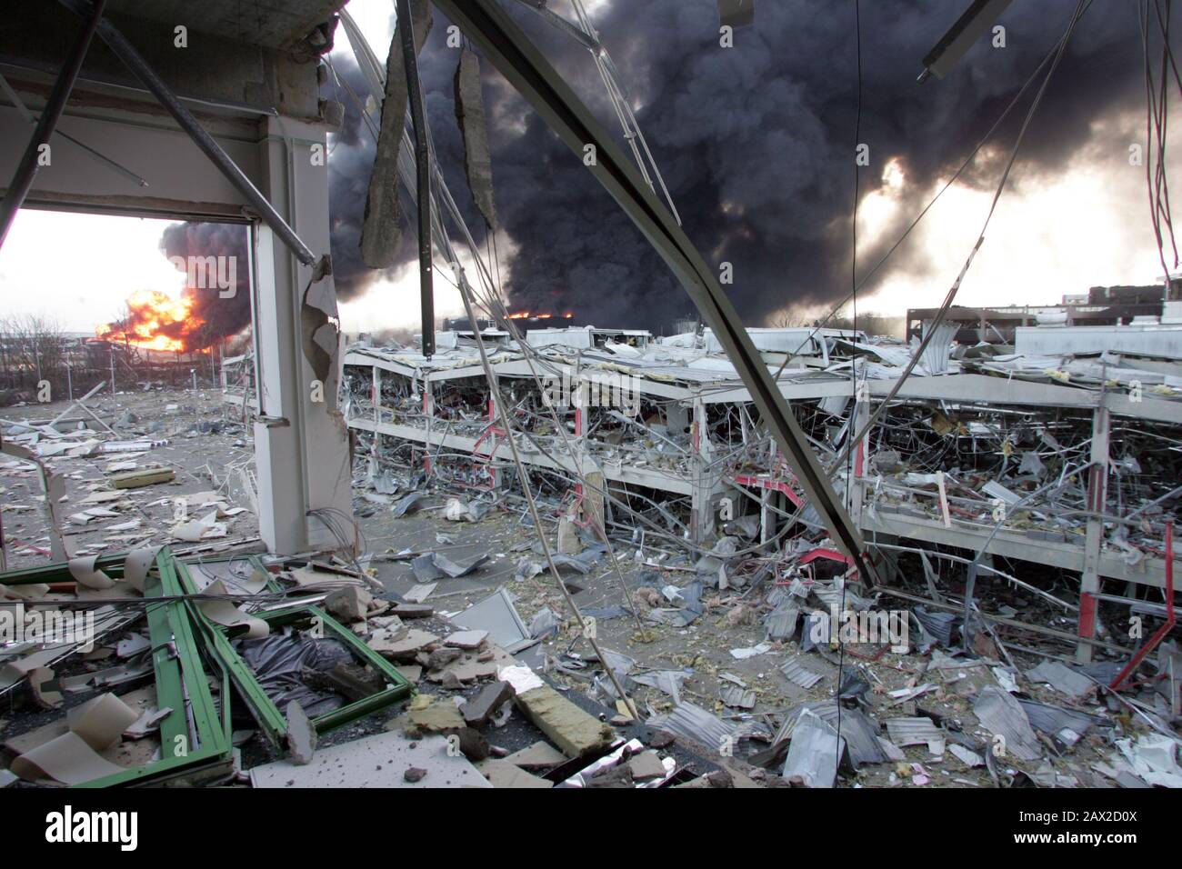 Buncefield fire and foam hi-res stock photography and images - Alamy