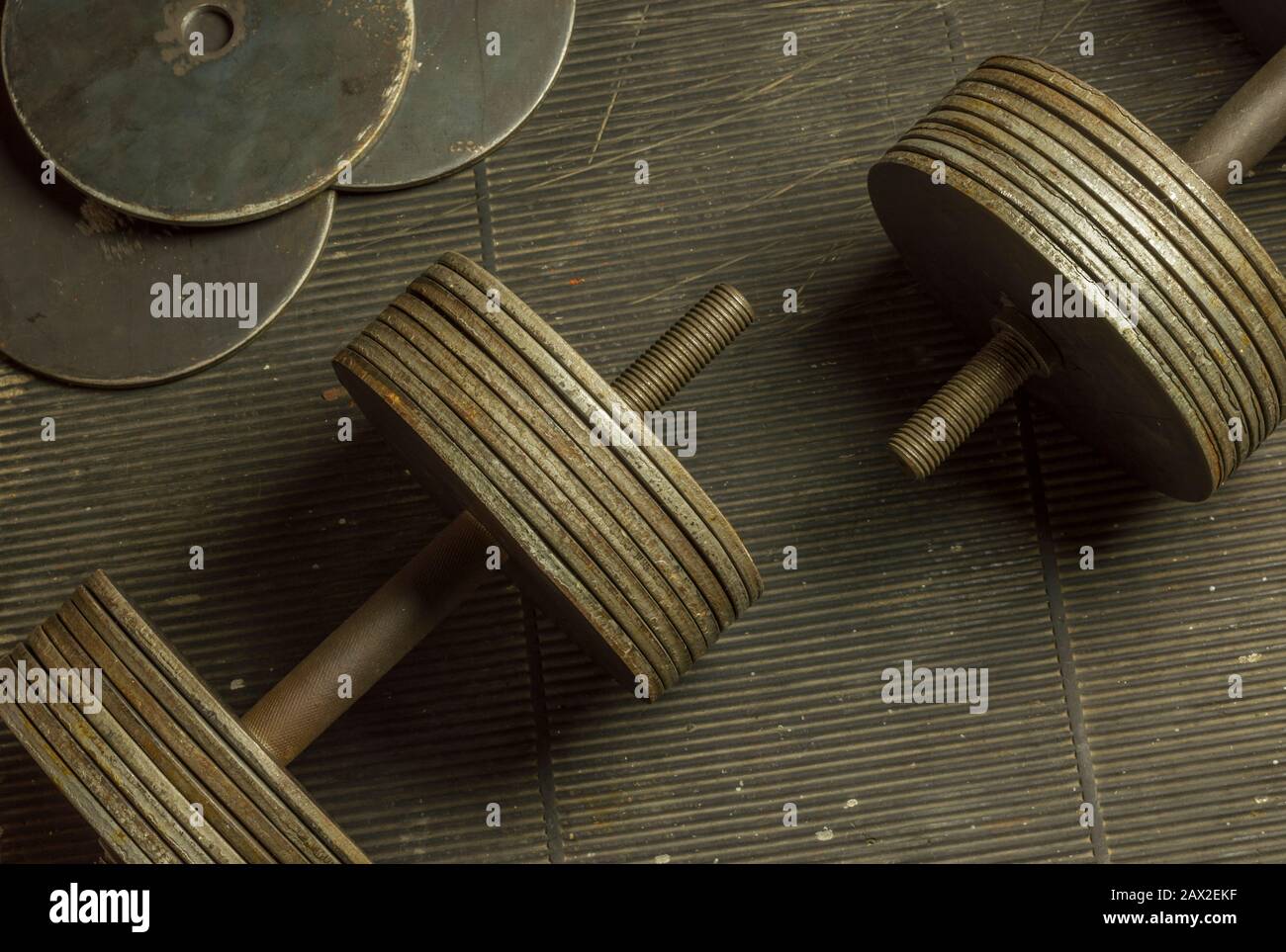 Sports school gym vintage hi-res stock photography and images - Alamy