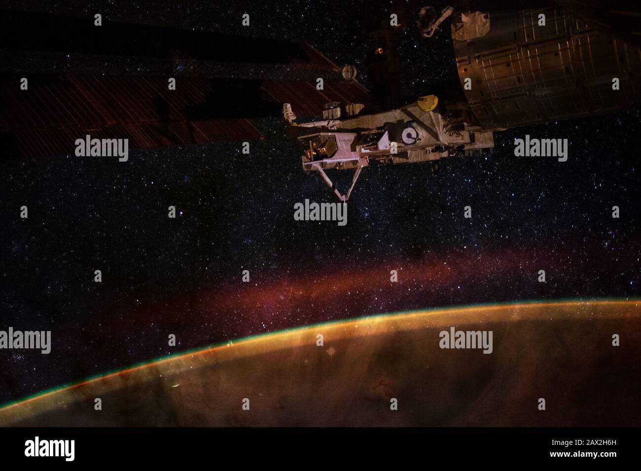 Orbiter docking system hi-res stock photography and images - Alamy