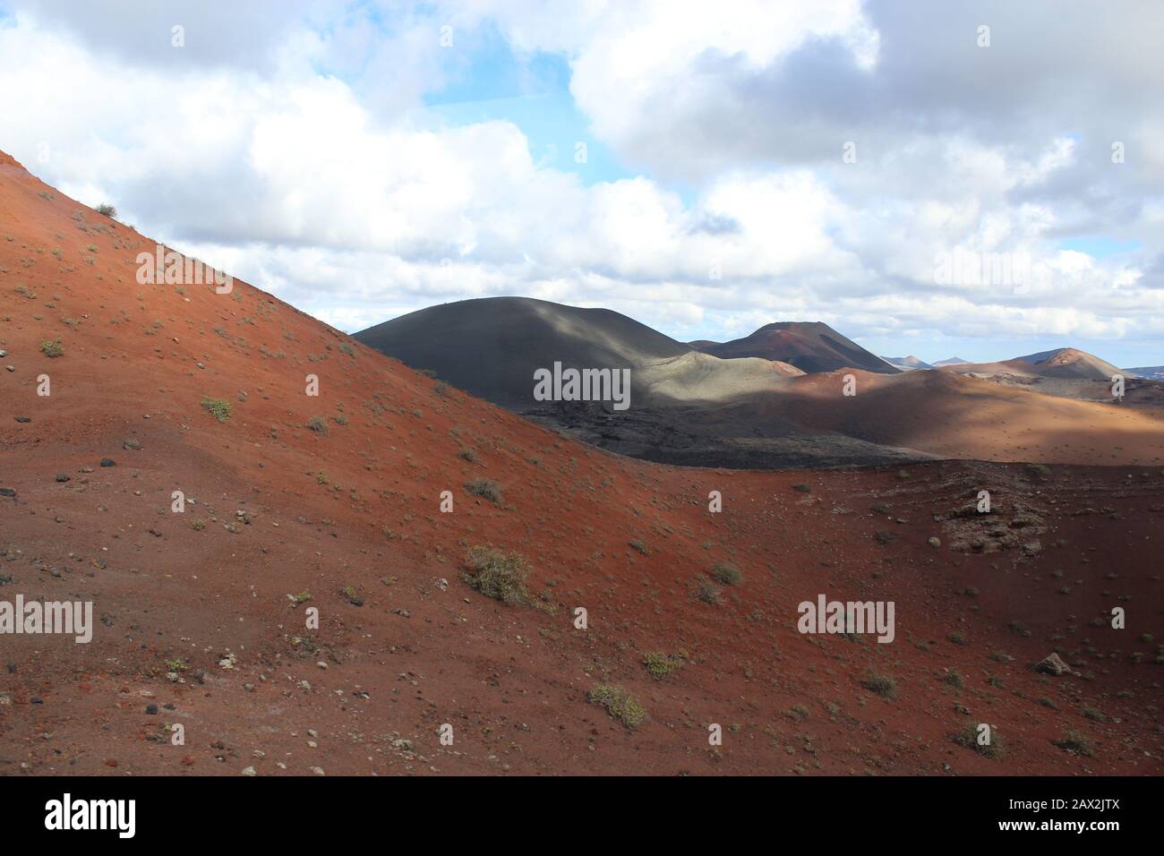 Campo árido hi-res stock photography and images - Alamy