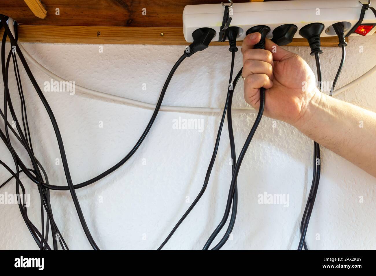 Desk wires hi-res stock photography and images - Alamy
