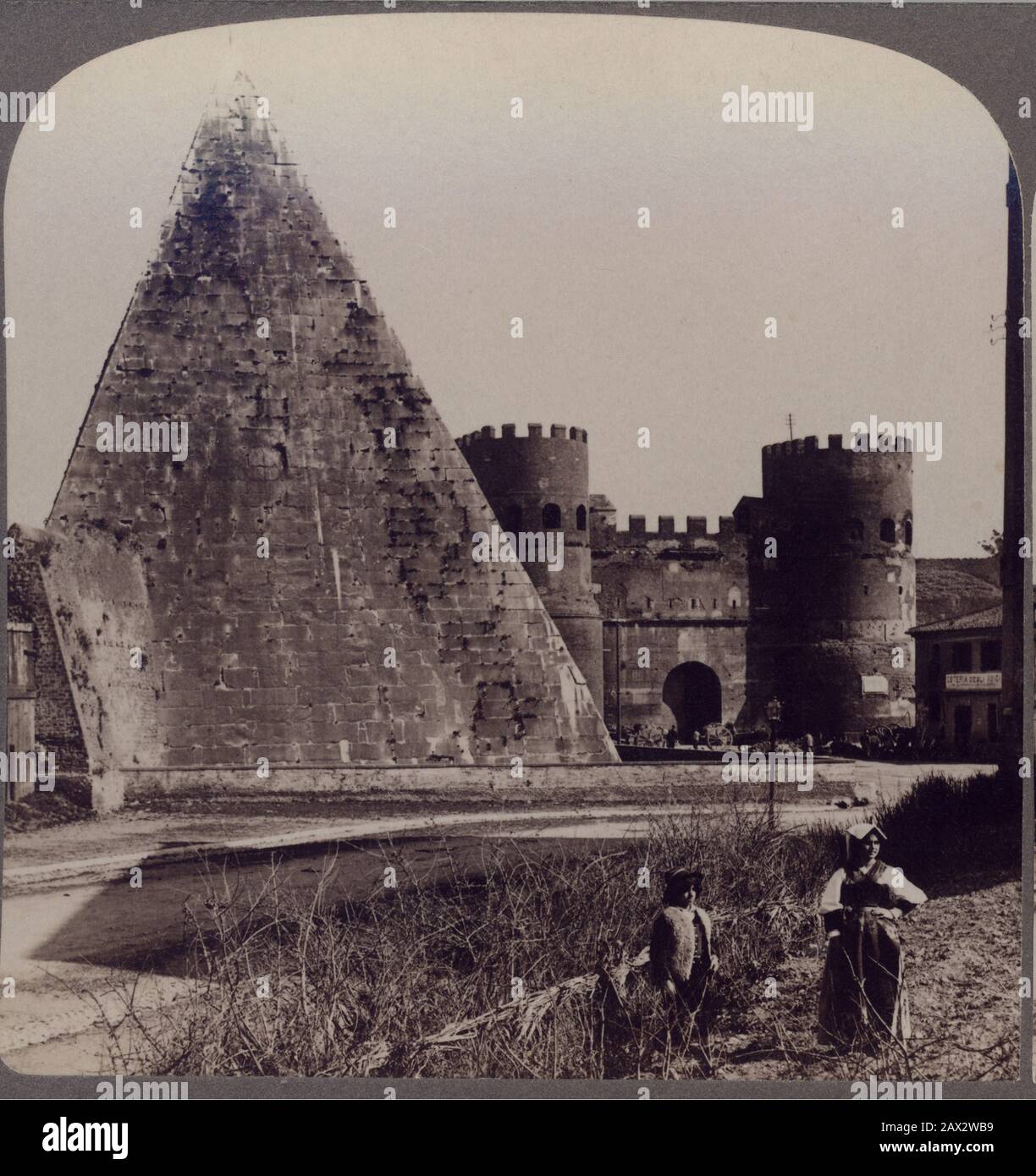 1897 , ROMA , ITALY : The PIRAMIDE CESTIA ( Caius Cestius Pyramid ...