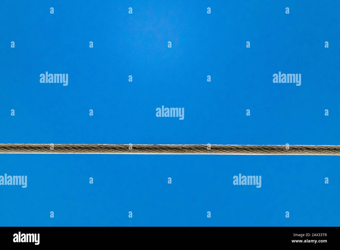 Taut cable hi-res stock photography and images - Alamy