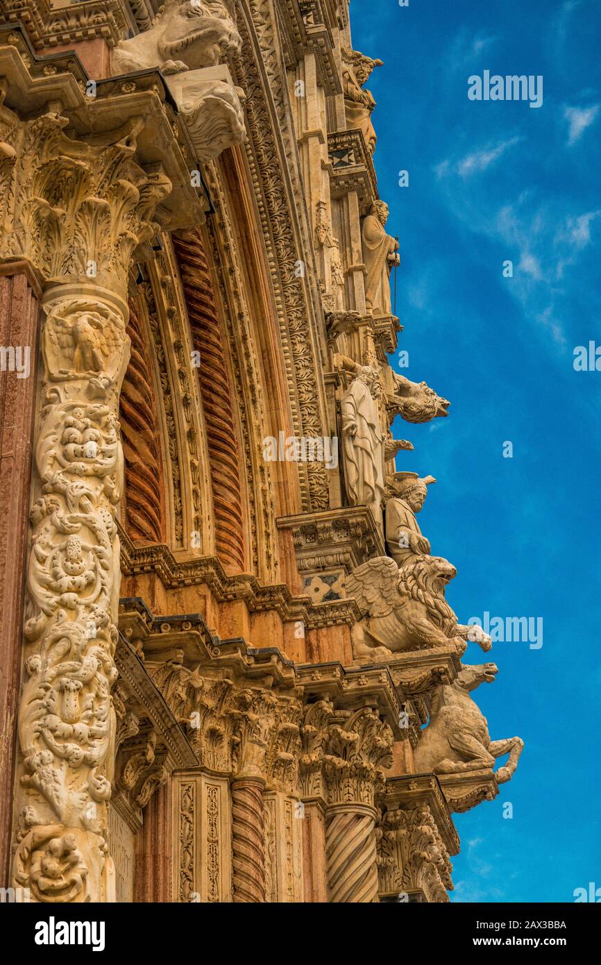 Church Gargoyle High Resolution Stock Photography and Images - Alamy