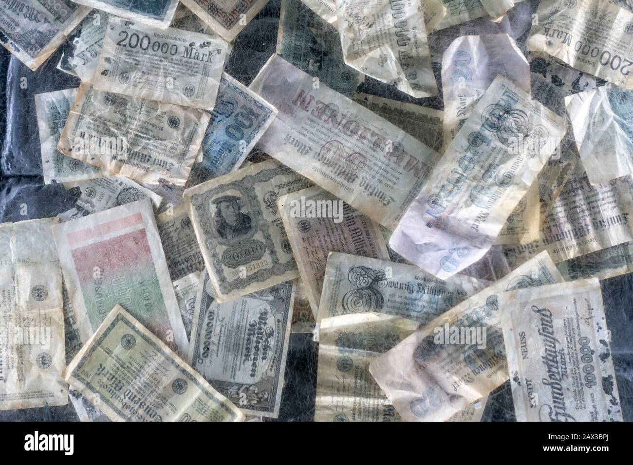 Weimar republic hi-res stock photography and images - Alamy