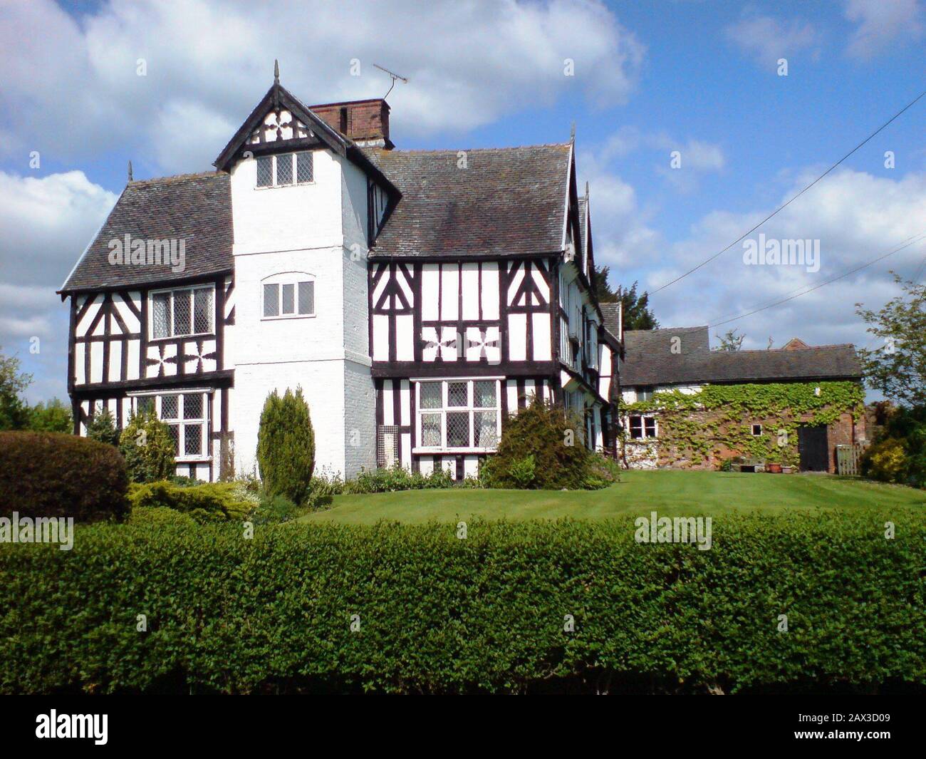 Staffordshire mansion hi-res stock photography and images - Alamy
