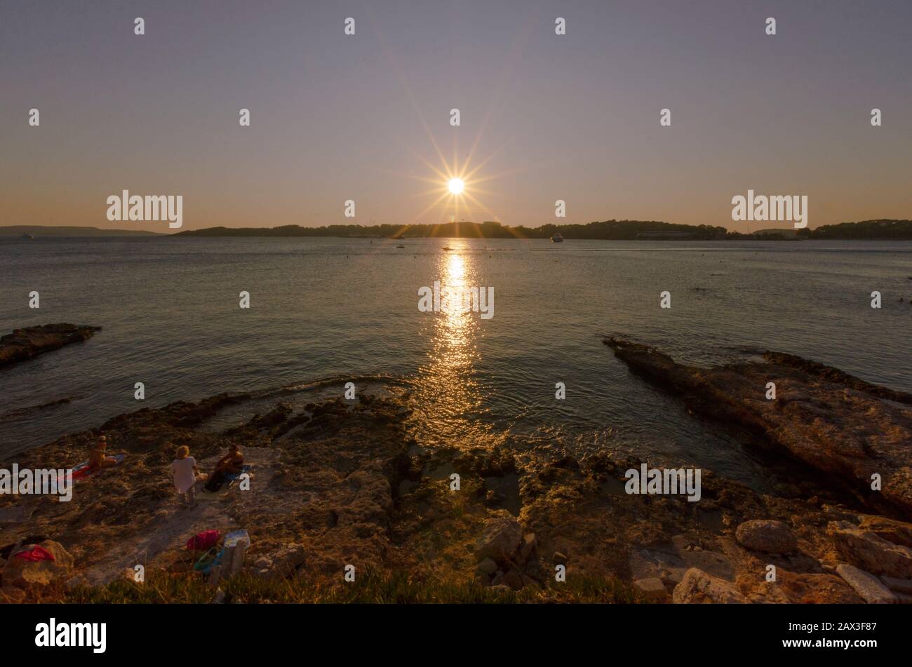 Athens riviera hi-res stock photography and images - Alamy