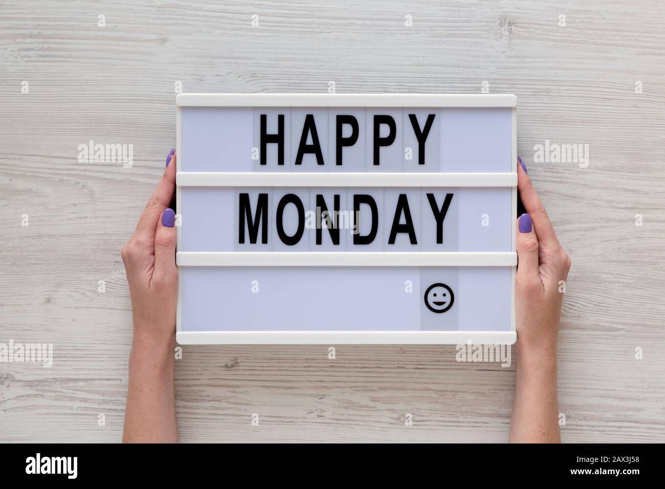 Happy monday quotes hi-res stock photography and images - Alamy