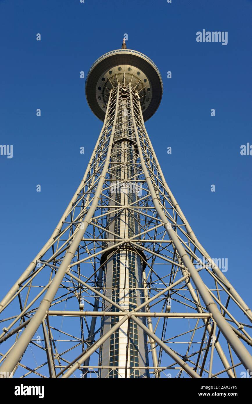 Dragon tower hi-res stock photography and images - Alamy