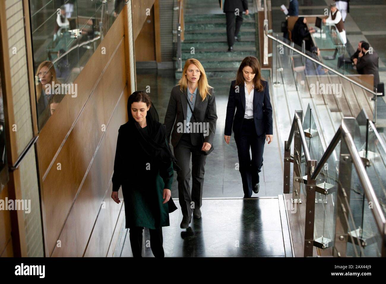 HOMELAND, 2nd and 3rd from left: Claire Danes, Andrea Deck, Deception ...