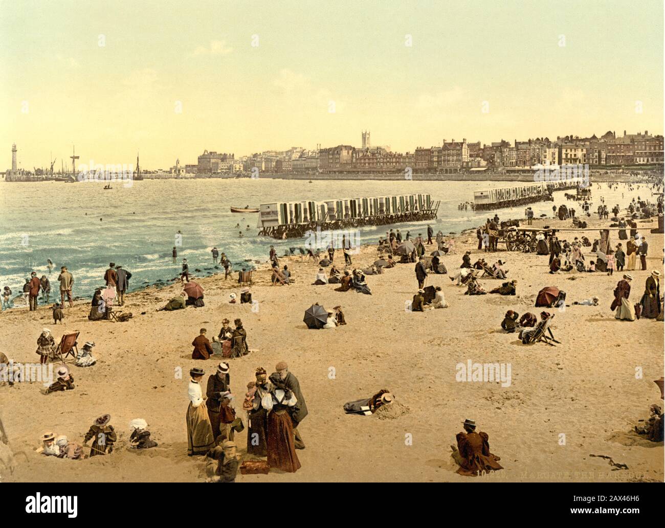 1905 ca. , MARGATE , East Kent , ENGLAND , GREAT BRITAIN : The Harbour ...