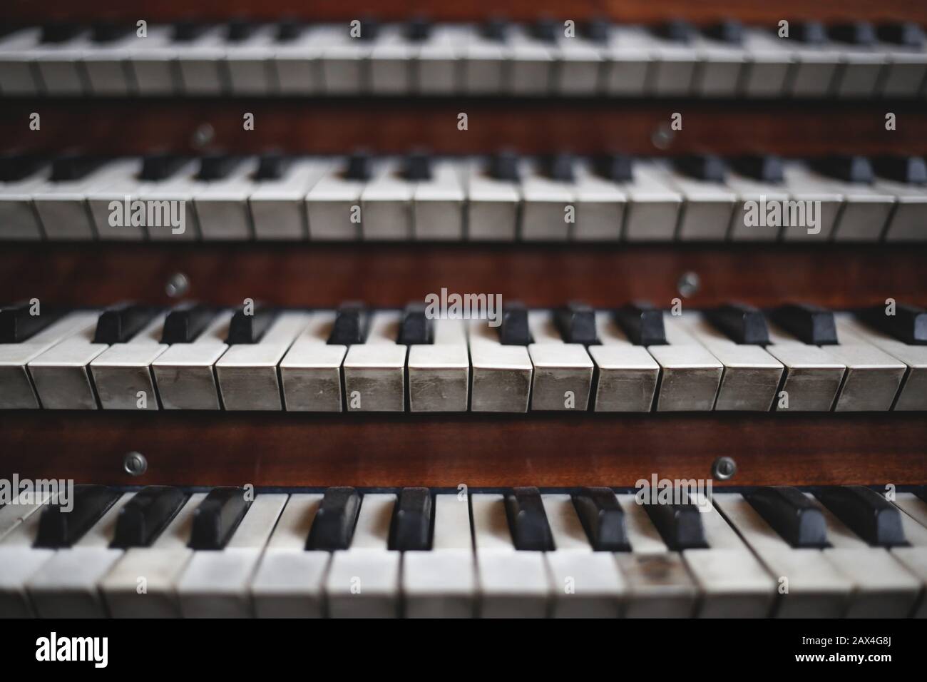 Big organ pipe hi-res stock photography and images - Alamy