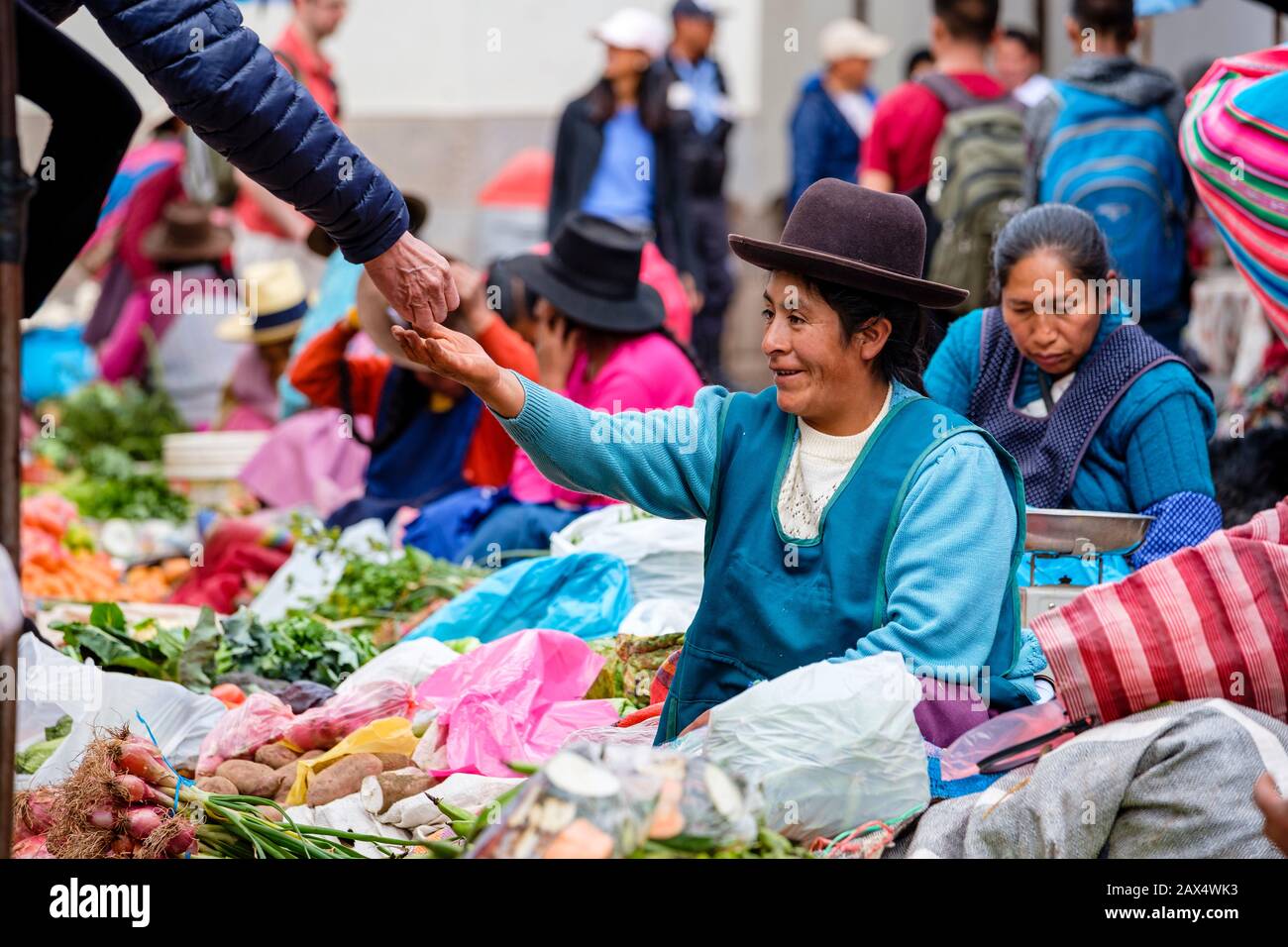 Pisac peru hi-res stock photography and images - Alamy