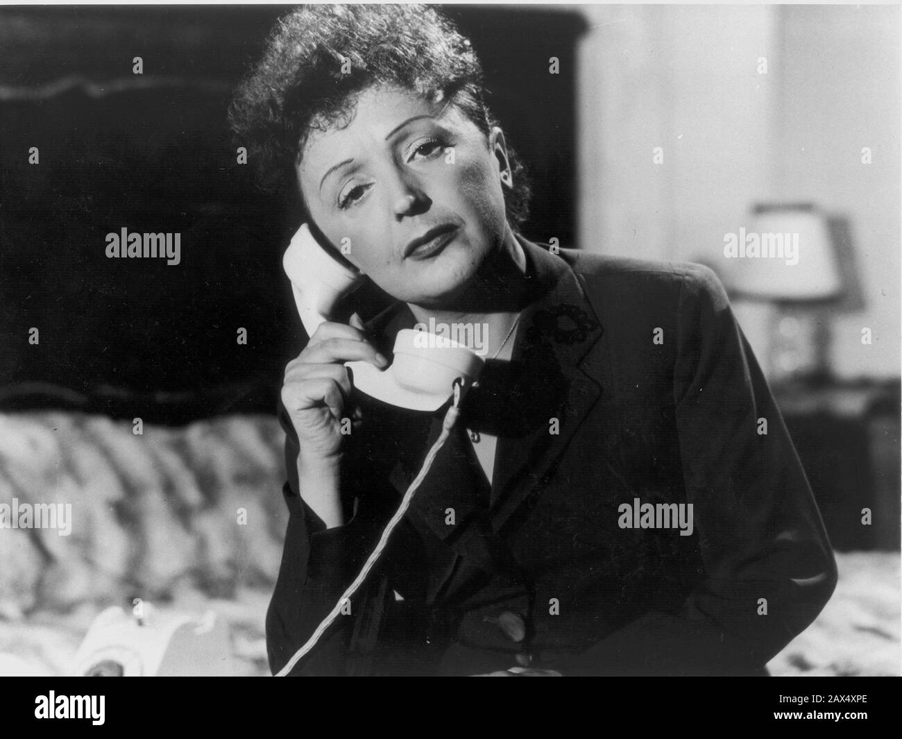 Edith piaf 1963 hi-res stock photography and images - Alamy