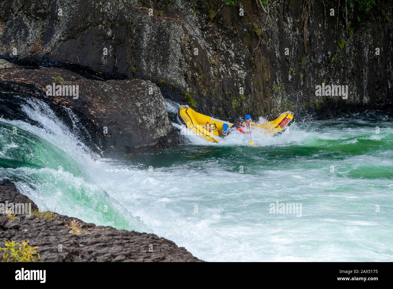 Water raft hi-res stock photography and images - Alamy