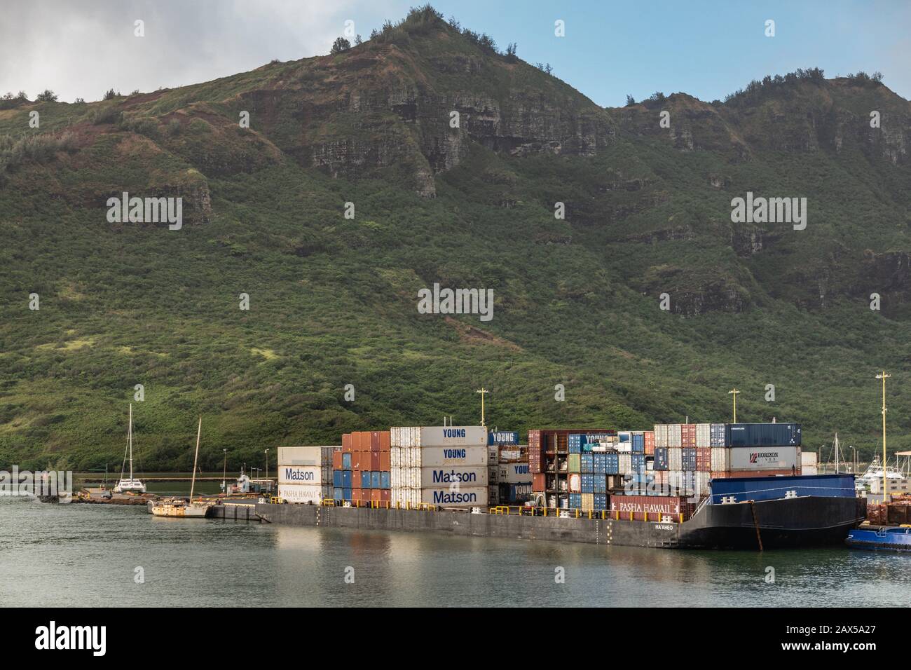 Matson shipping container hi-res stock photography and images - Alamy