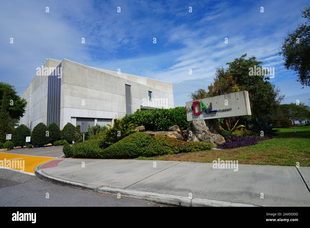 ST PETERSBURG, FL -24 JAN 2020- View of the Salvador Dali Museum, an ...
