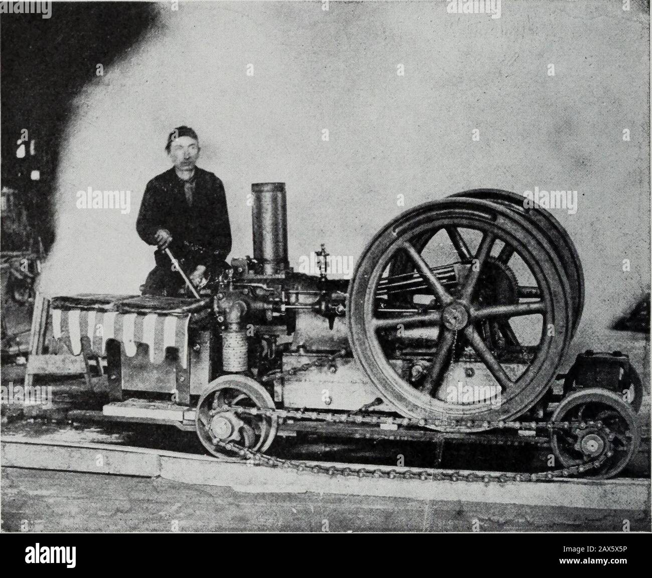Gasoline locomotive hi-res stock photography and images - Alamy