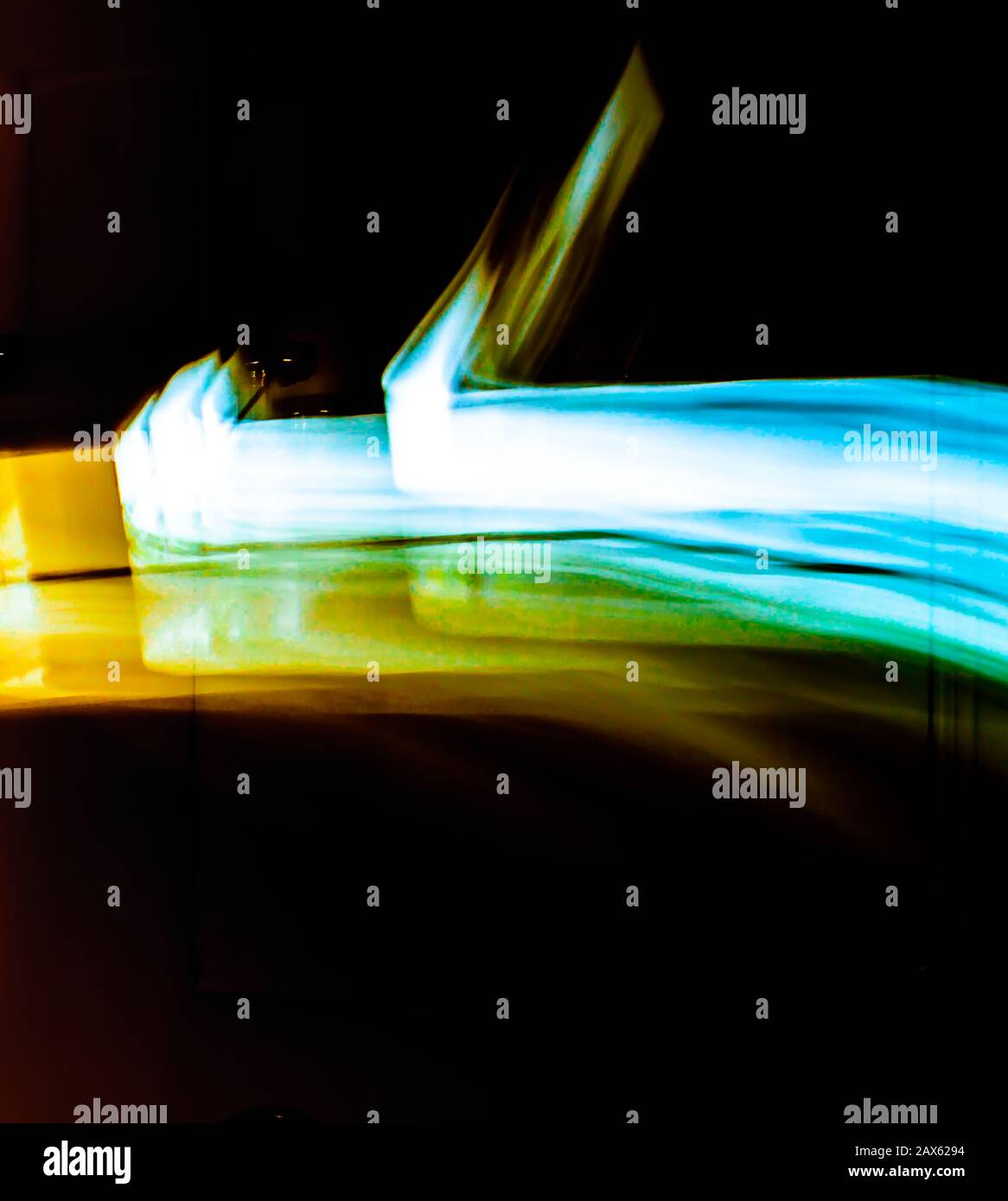 Color and movement hi-res stock photography and images - Alamy