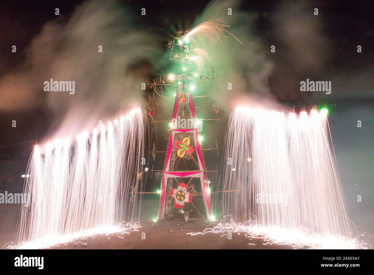 Tradiciones de mexico hi-res stock photography and images - Alamy