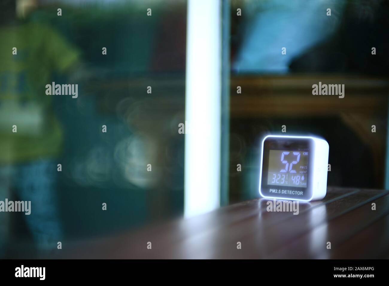 Particulate matter sensor hi-res stock photography and images - Alamy