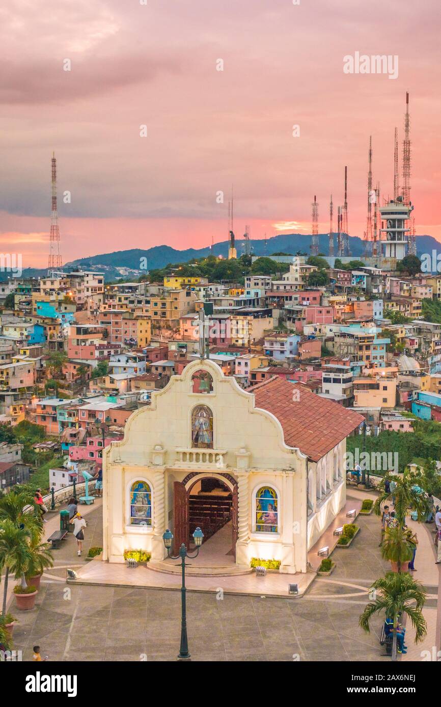 Independencia de guayaquil hi-res stock photography and images - Alamy