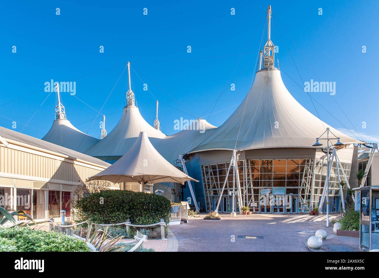 Bognor Regis, UK. 14 January, 2019. Butlins Resort at Rockaway Beach ...
