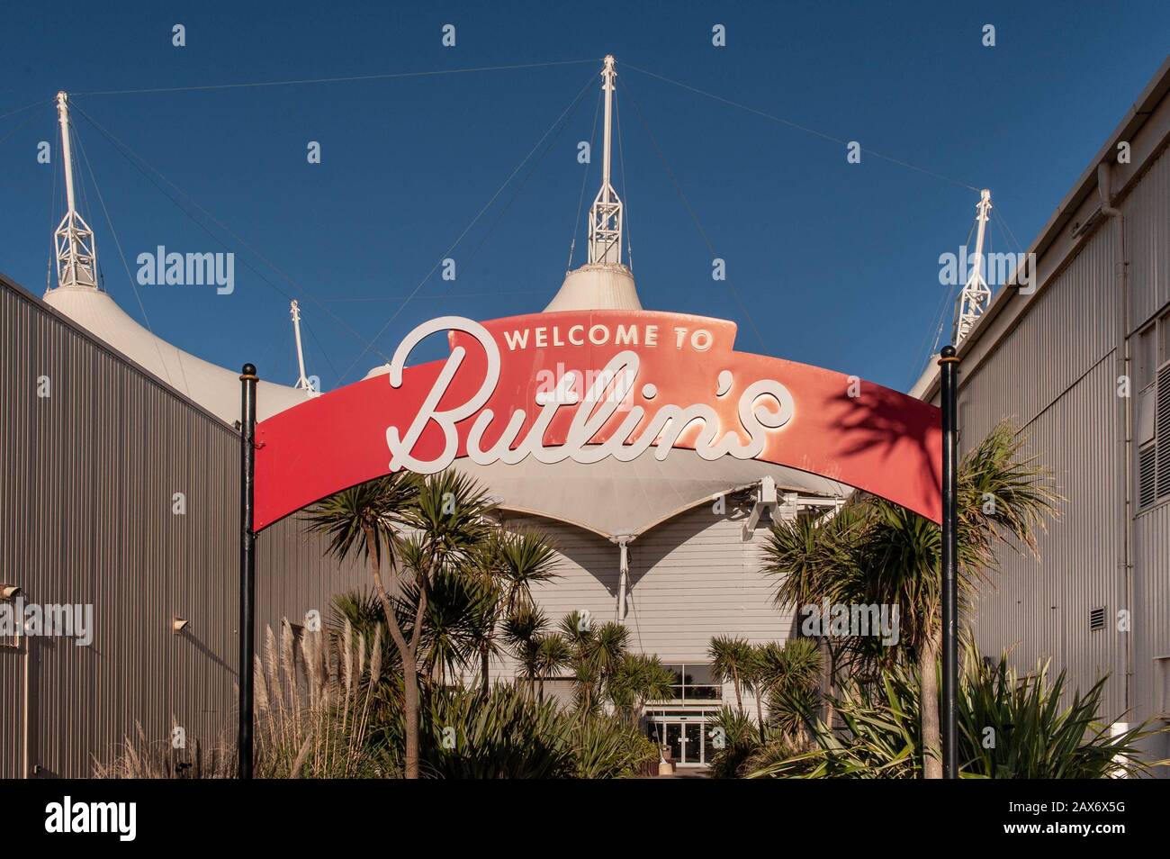 Bognor Regis, UK. 14 January, 2019. Butlins Resort at Rockaway Beach ...
