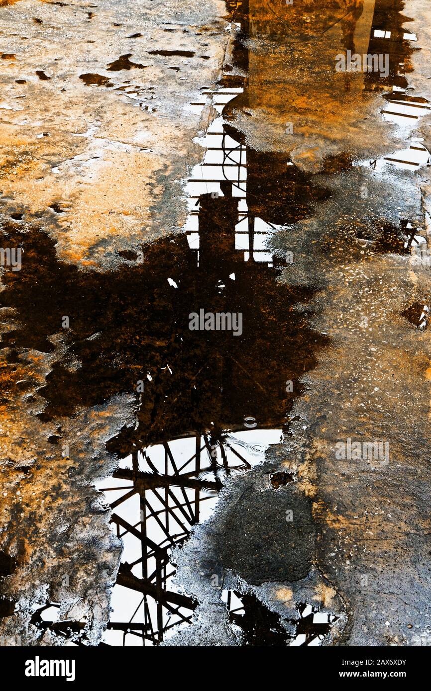 Closeup shot clay water hi-res stock photography and images - Alamy