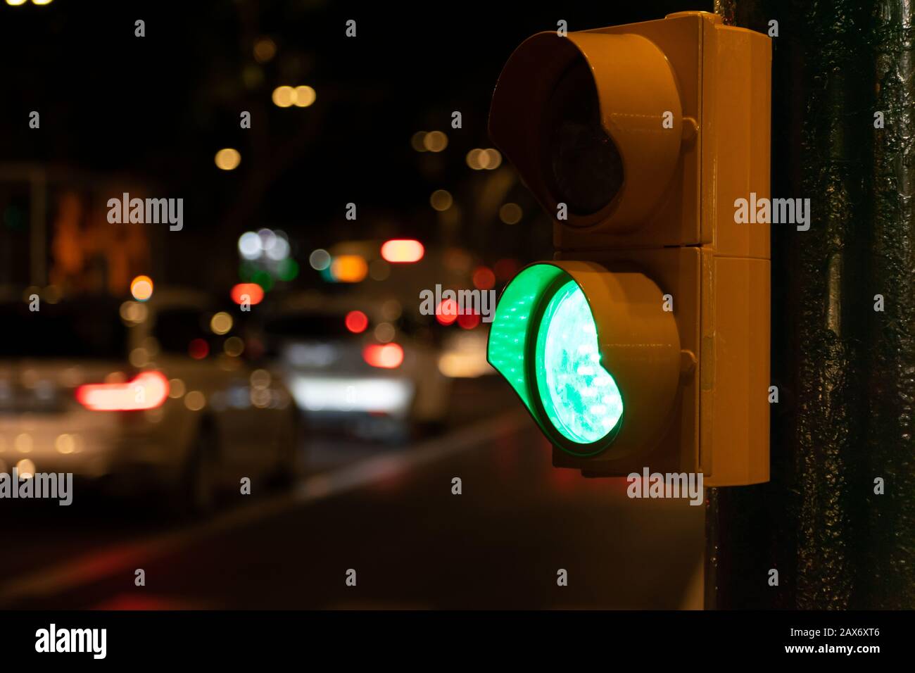 Green Traffic Light Night