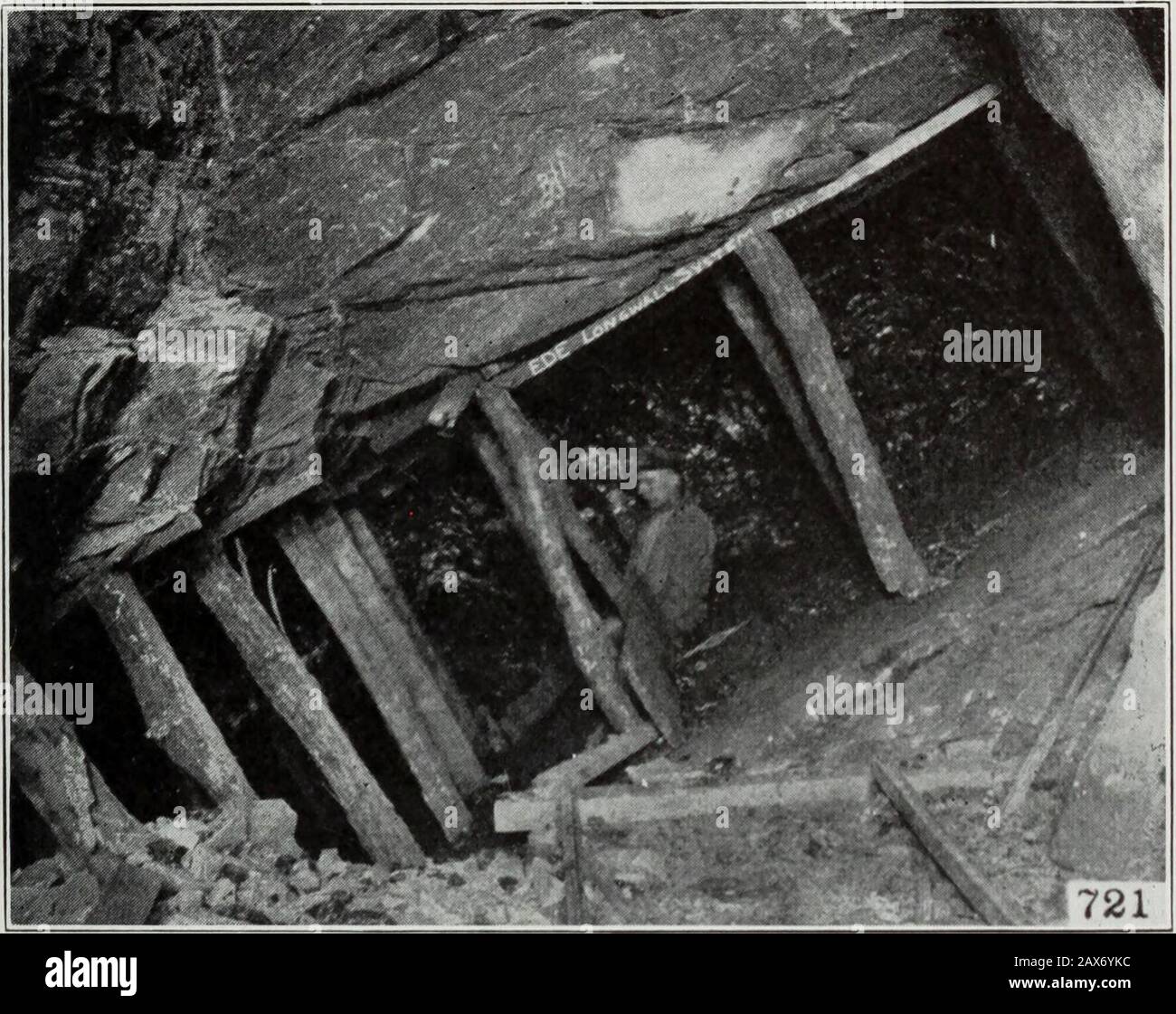 Chute in mines hi-res stock photography and images - Alamy