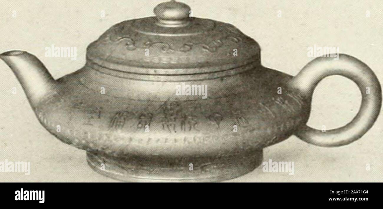 Chinese redware teapots hi-res stock photography and images - Alamy