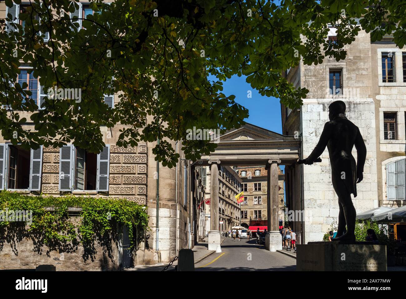 Old town buildings geneva switzerland hi-res stock photography and ...