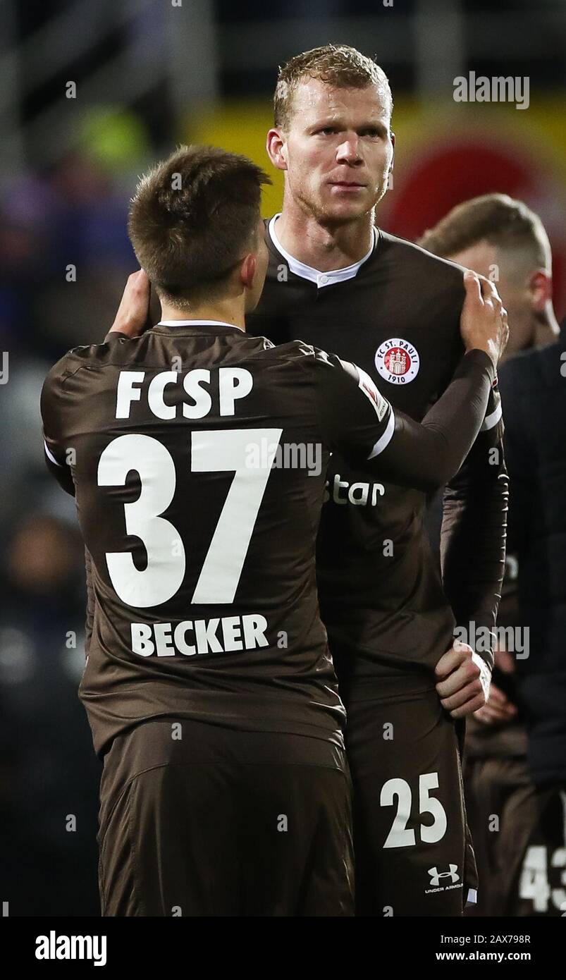 Kiel, Germany. 10th Feb, 2020. Football: 2nd Bundesliga, 21st matchday ...